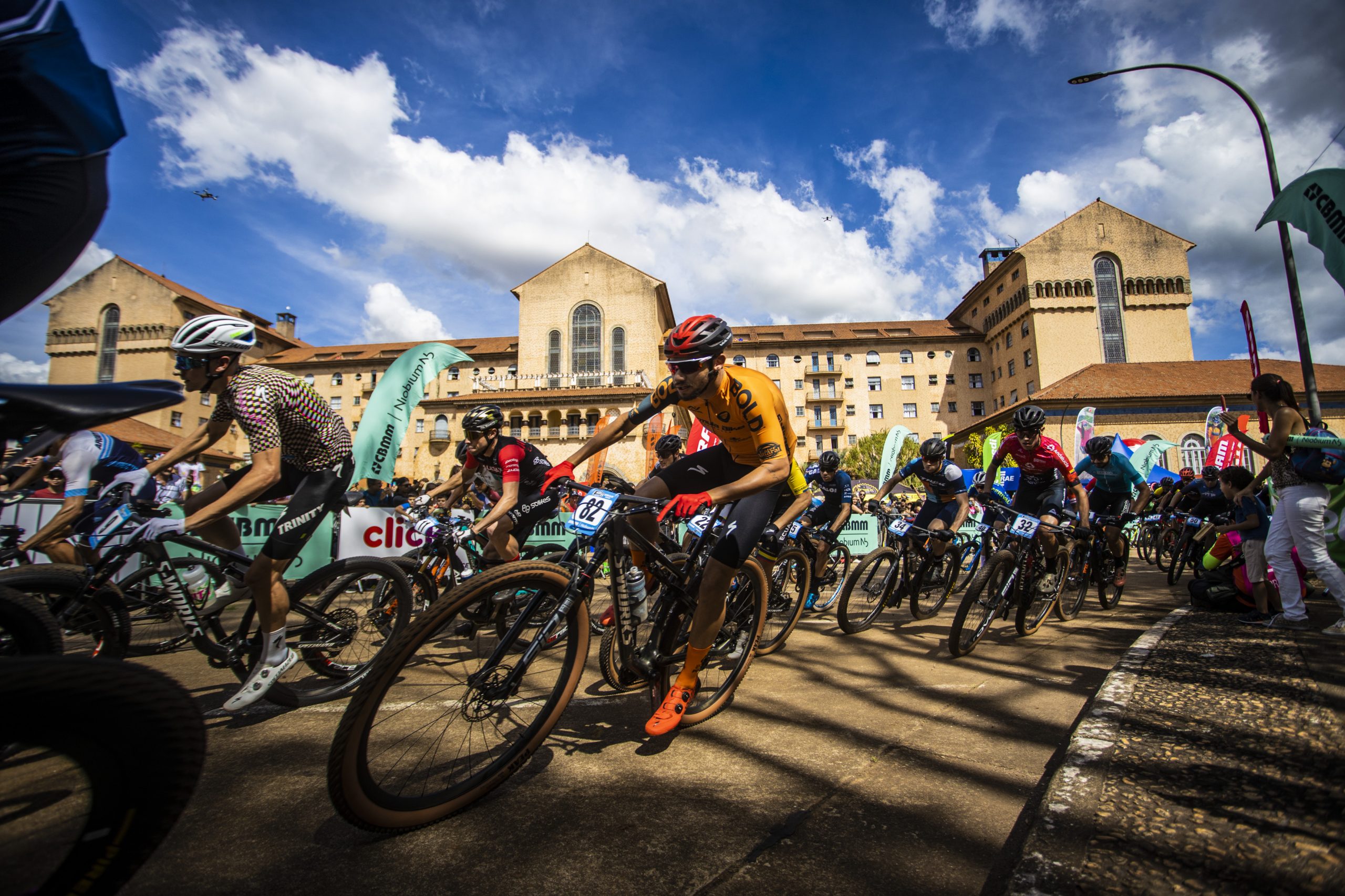 Copa do Mundo de Mountain Bike é transmitida pela Rede Minas neste fim ...